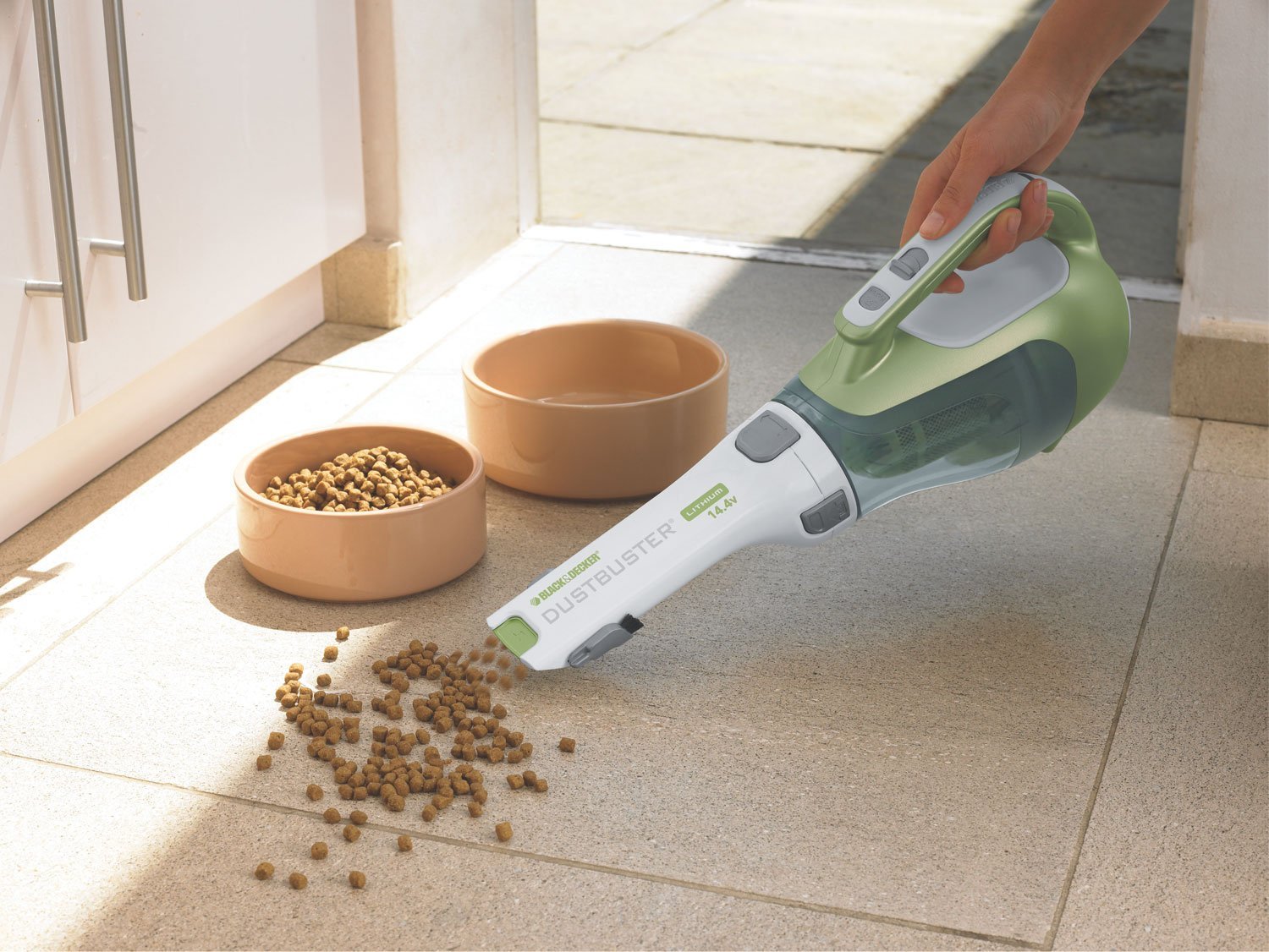 Black and Decker CHV1410L 14.4-Volt Lithium Ion Dust Buster – Resources ...